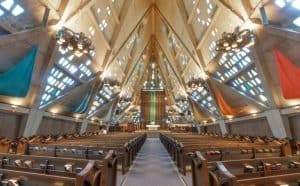 Methodist vs. Anglican: What's the Difference? - Christianity FAQ