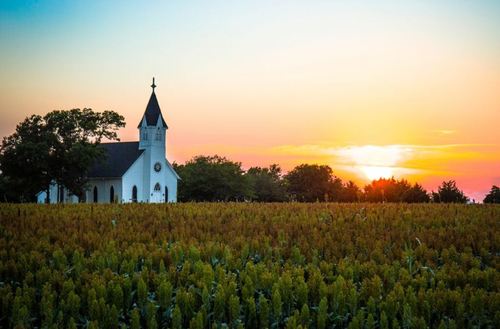 What Does the Church of Christ Believe? - Christianity FAQ